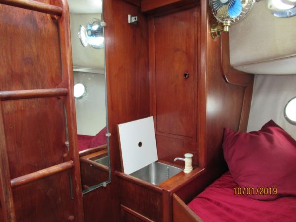 1976 Fisher 37 | Ocean Yacht Sales